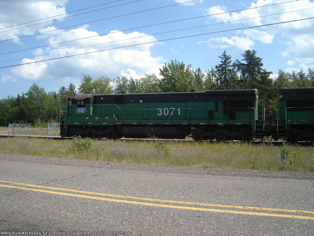 Waiteing In The Yard